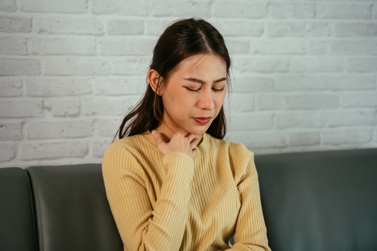 Common Causes of an Itchy Throat | ENT & Allergy Specialists | Blog