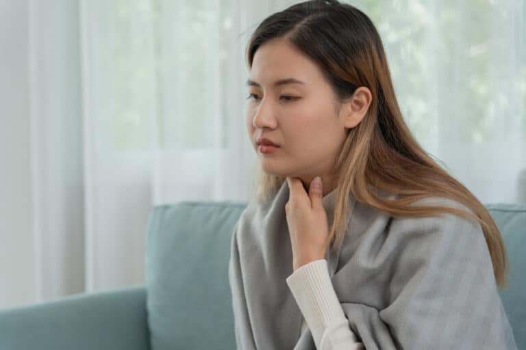 Understanding Dysphonia: Signs, Symptoms, Types and Treatments | ENT ...